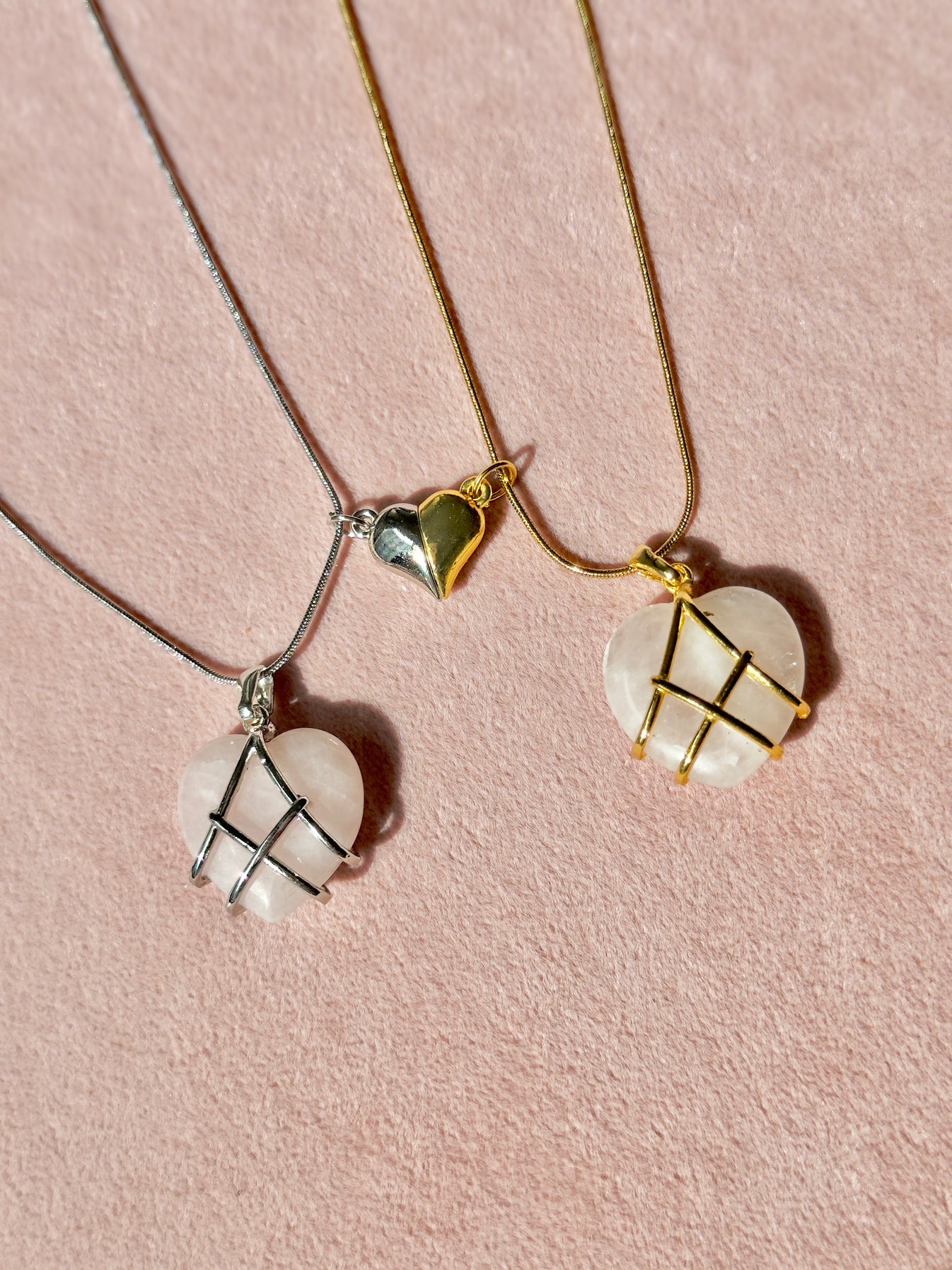 Magnetic D Catsle Friendship Necklaces – Harlofia